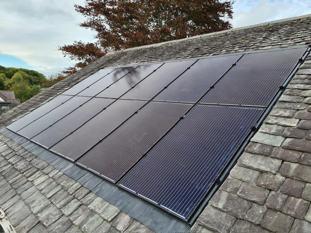 In-roof Solar Solutions - Solar Select Energy